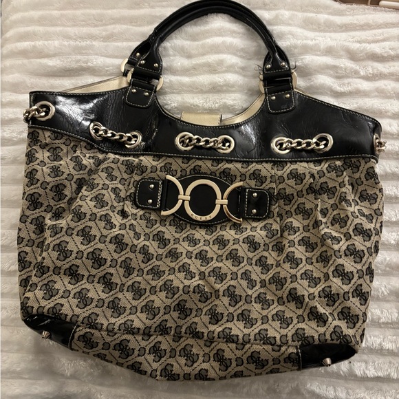 Bags | Vintage Guess Monogram Canvas And Black Patent Leather Shoulder ...